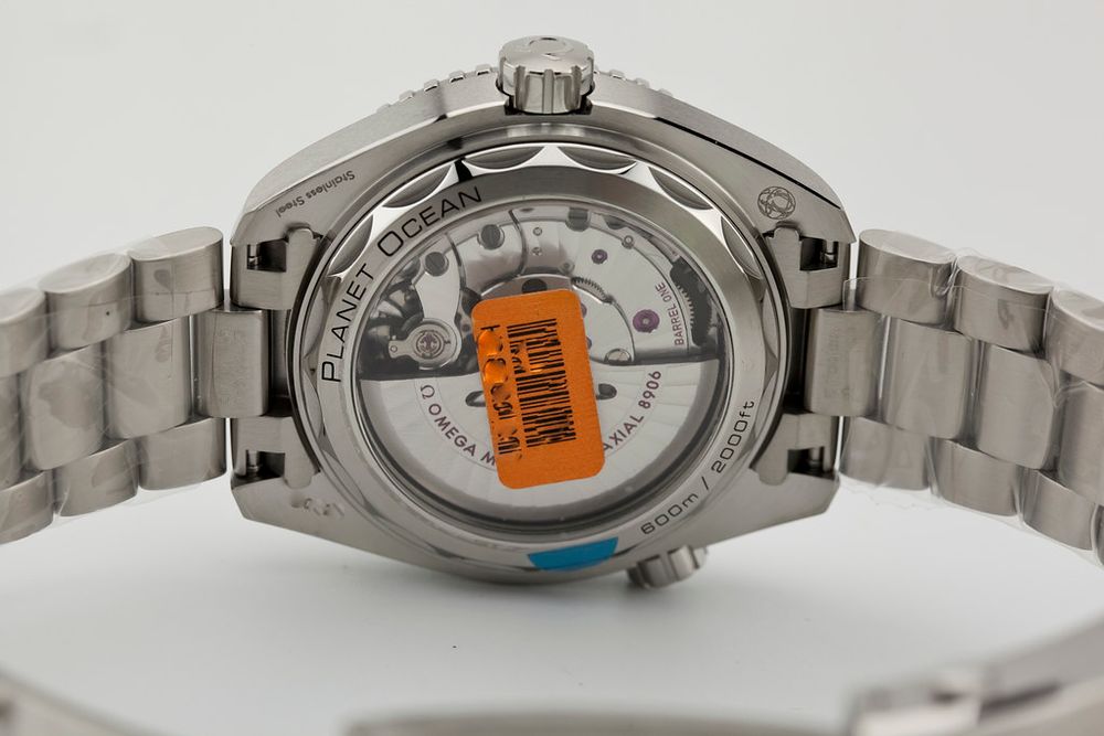 Omega Oreo - The 2nd Generation Planet Ocean GMT Ref 215.30.44.22.01.001